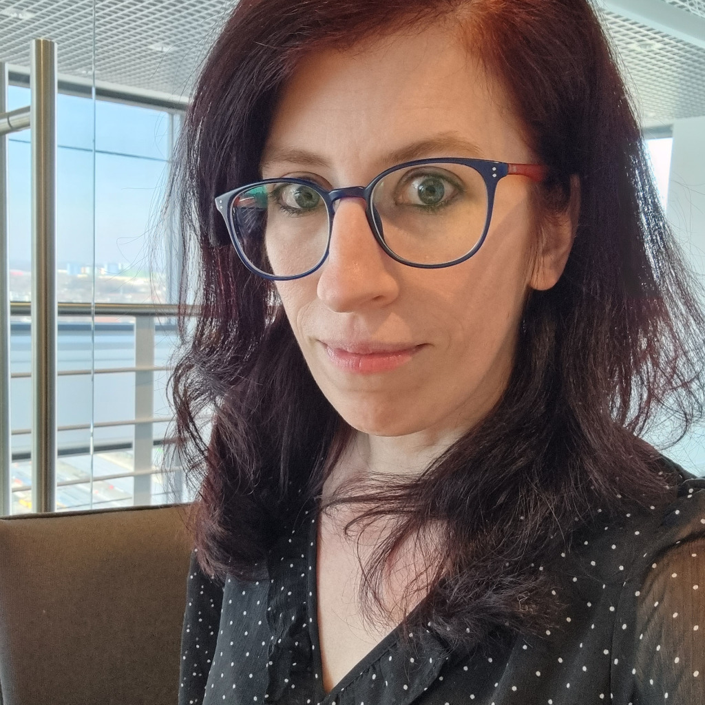 Nicolette Janitzek - Human Resources - Cassini AG | XING