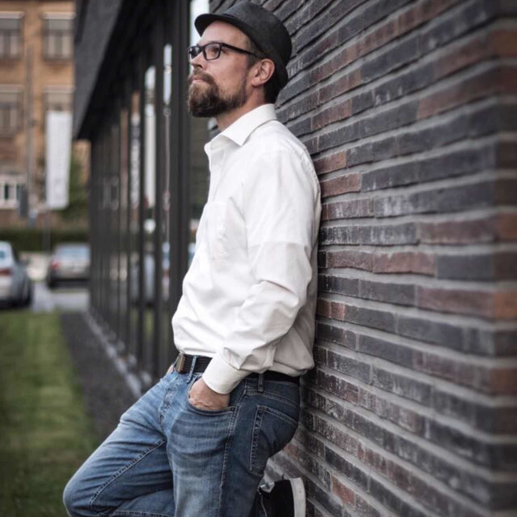 Rainer Wunderlich in der Personensuche von Das Telefonbuch