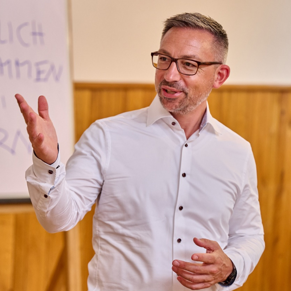 Josef Andre - Experte für Unternehmensnachfolge, M&A, Unternehmensverkauf & Unternehmenskauf ...