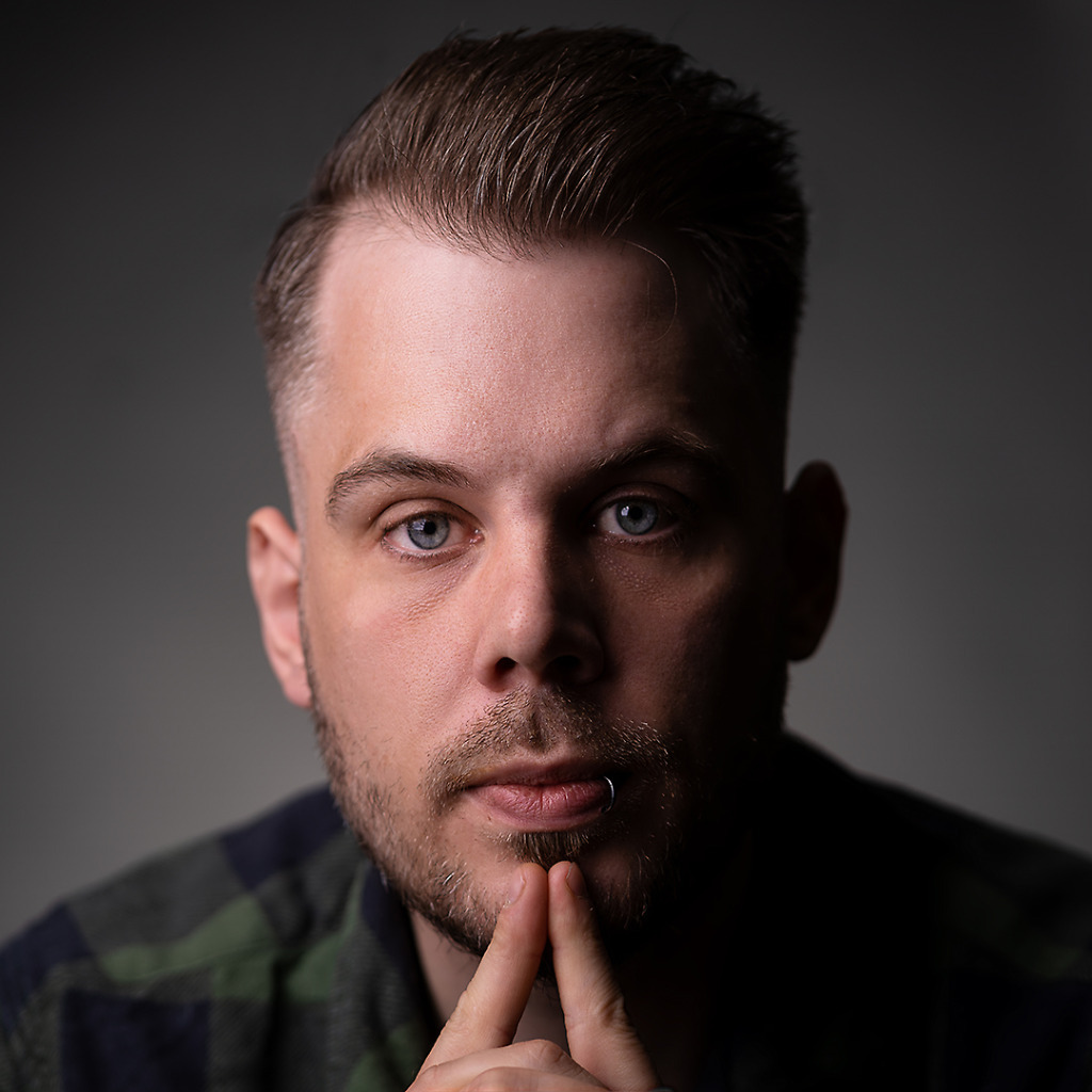 Adrian Buck - Senior PLC Developer - SLM Solutions Group AG | XING