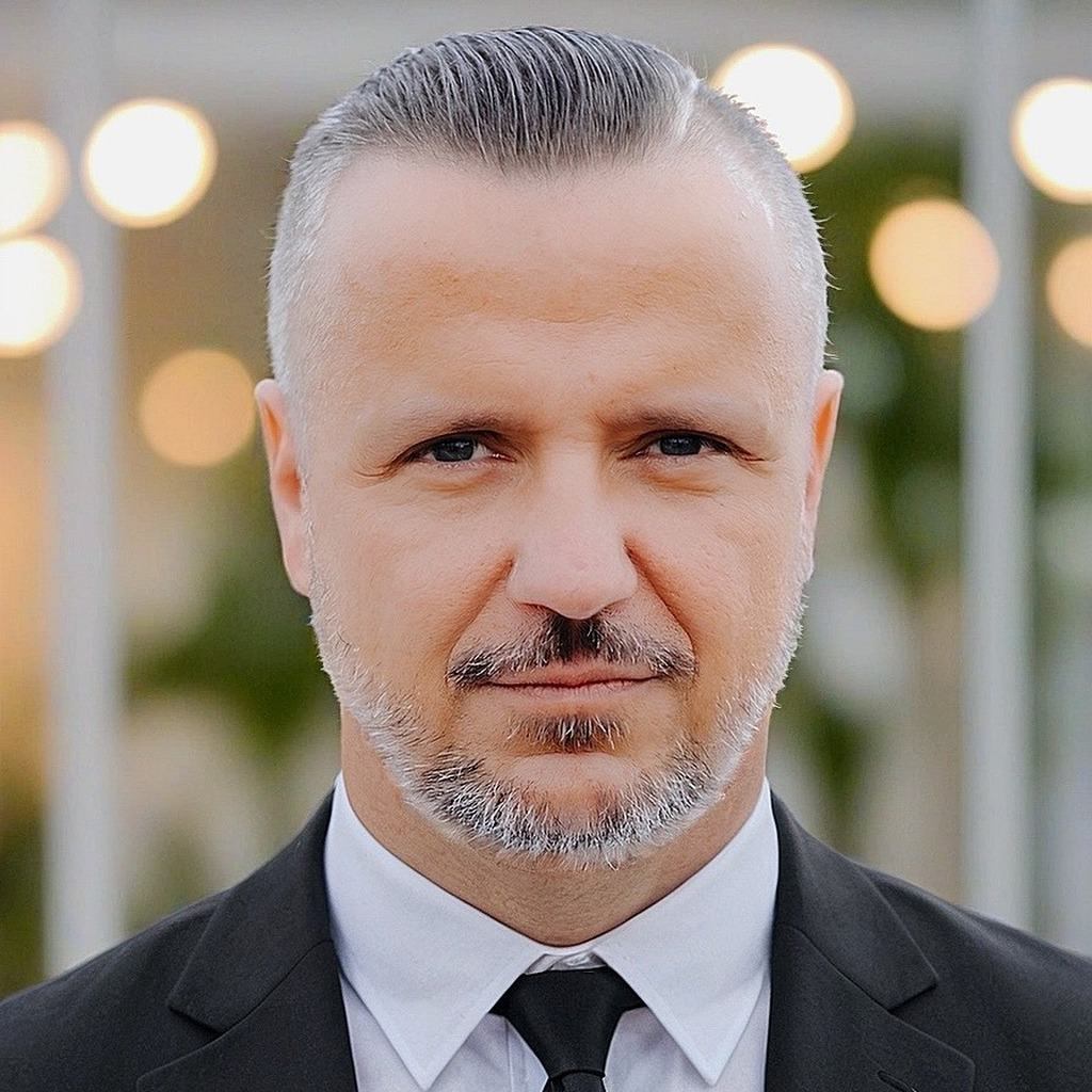 Thomas Martin Michalski - Geschäftsführer - WISAG Sicherheit und ...