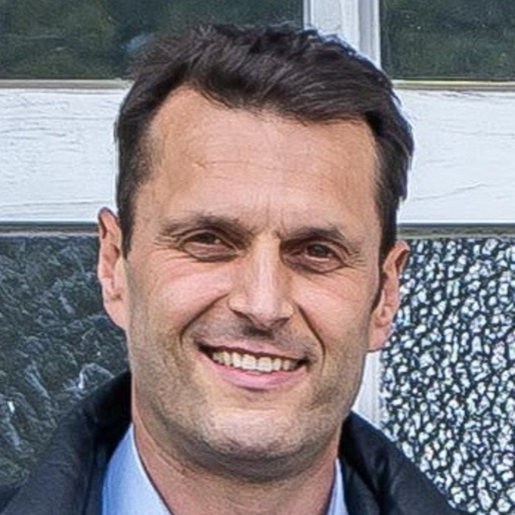 Thomas Holzwarth - Marketingleiter/head of marketing/CMO/Leiter ...