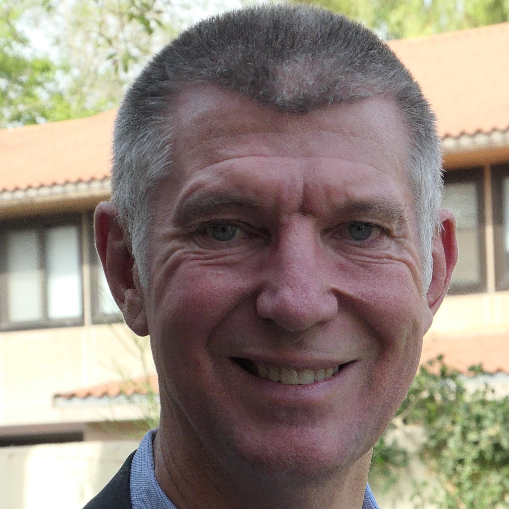 Ross Harden - Senior IT Project Manager - Deutsche Bahn - DB Energie ...