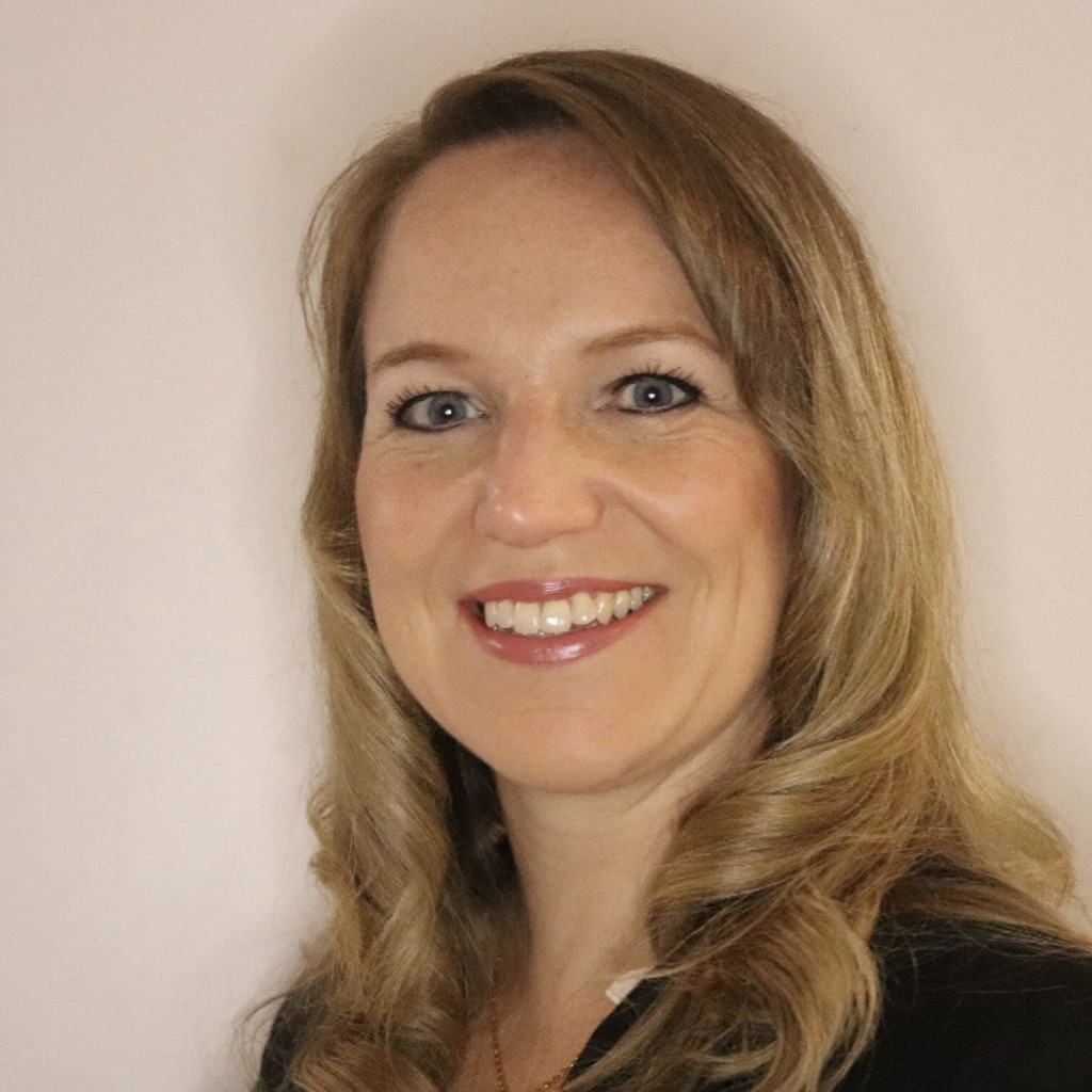 Sabrina Schicketanz - Auszubildende - Deutsche Bausparkasse Badenia AG ...