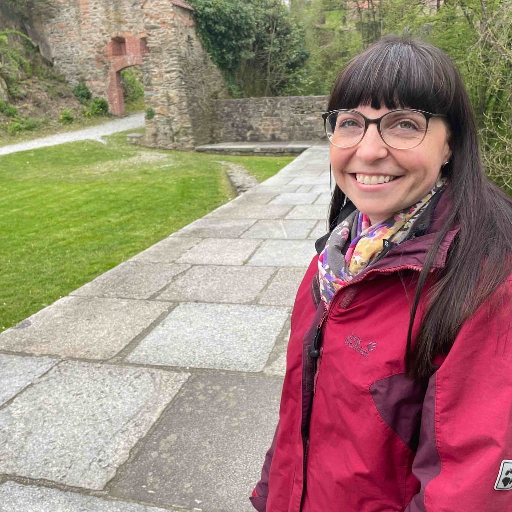 Josephine Fischer - Fertigungsdisponentin - ELECTRONICON Kondensatoren ...