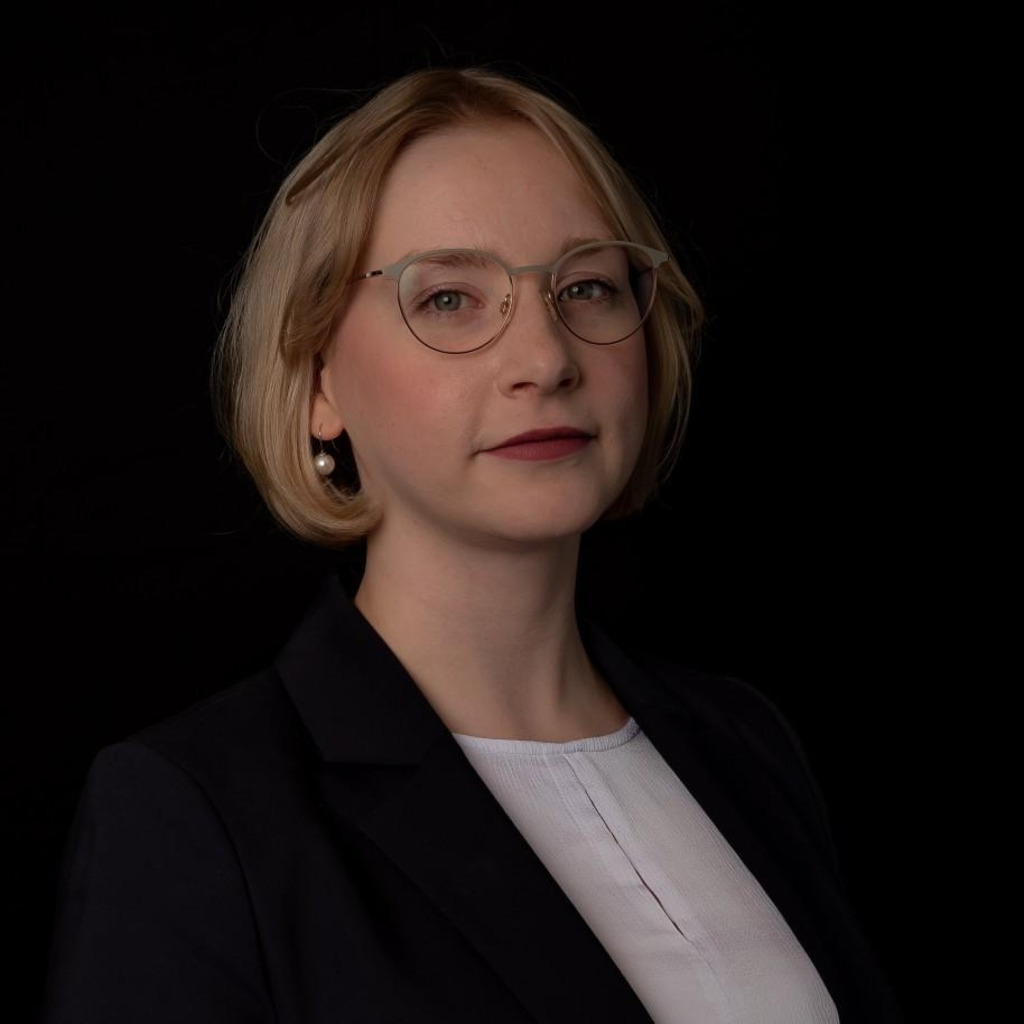 Franziska Korch - Menschenrechtsbeauftragte - Meyer Burger Technology ...