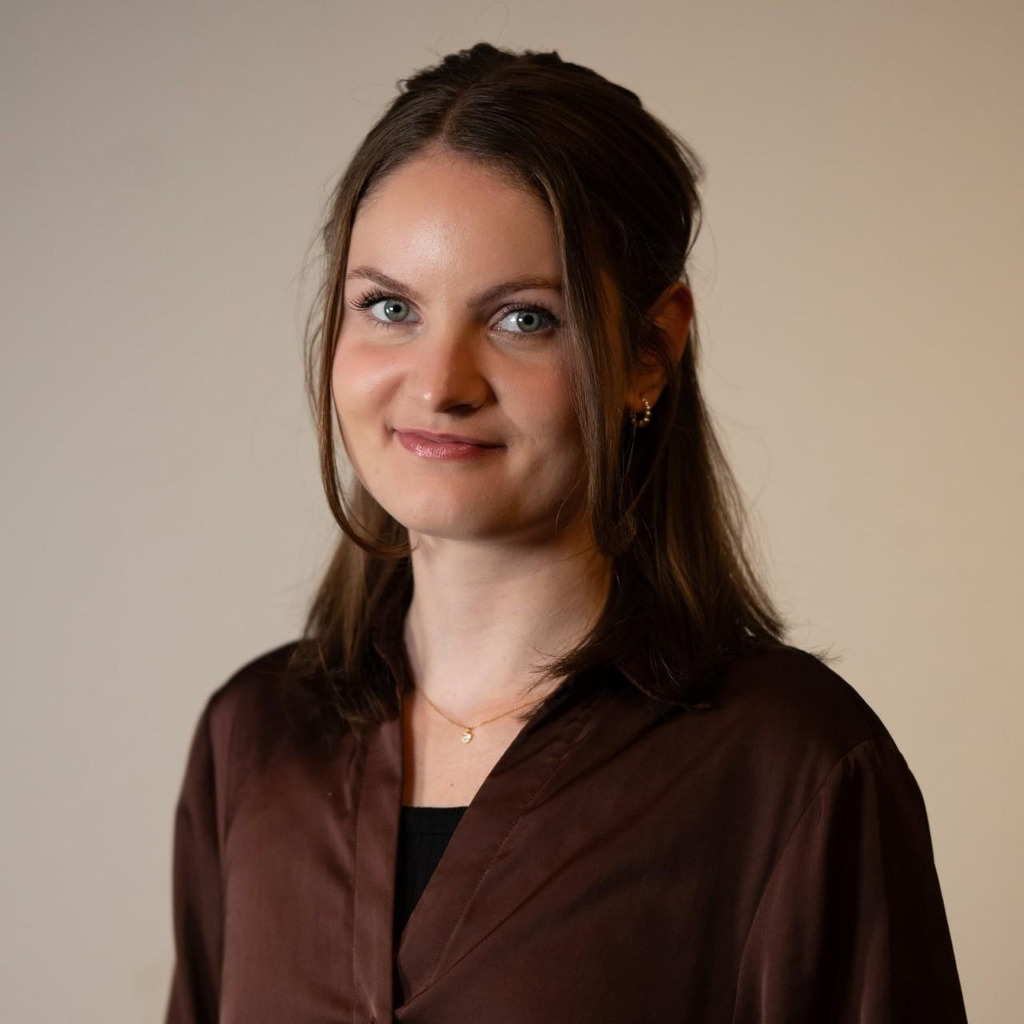 Laura Lucille Däneke - Inside Sales Coordinator & Office Manager ...