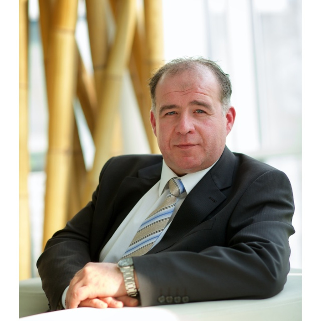 Thomas Buchner in der Personensuche von Das Telefonbuch