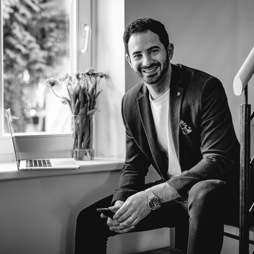 Meric in der Personensuche von Das Telefonbuch