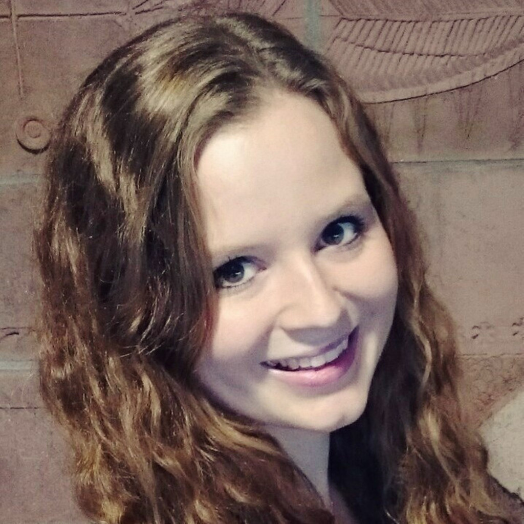 Lisa Dewald's Instagram, Twitter & Facebook on IDCrawl