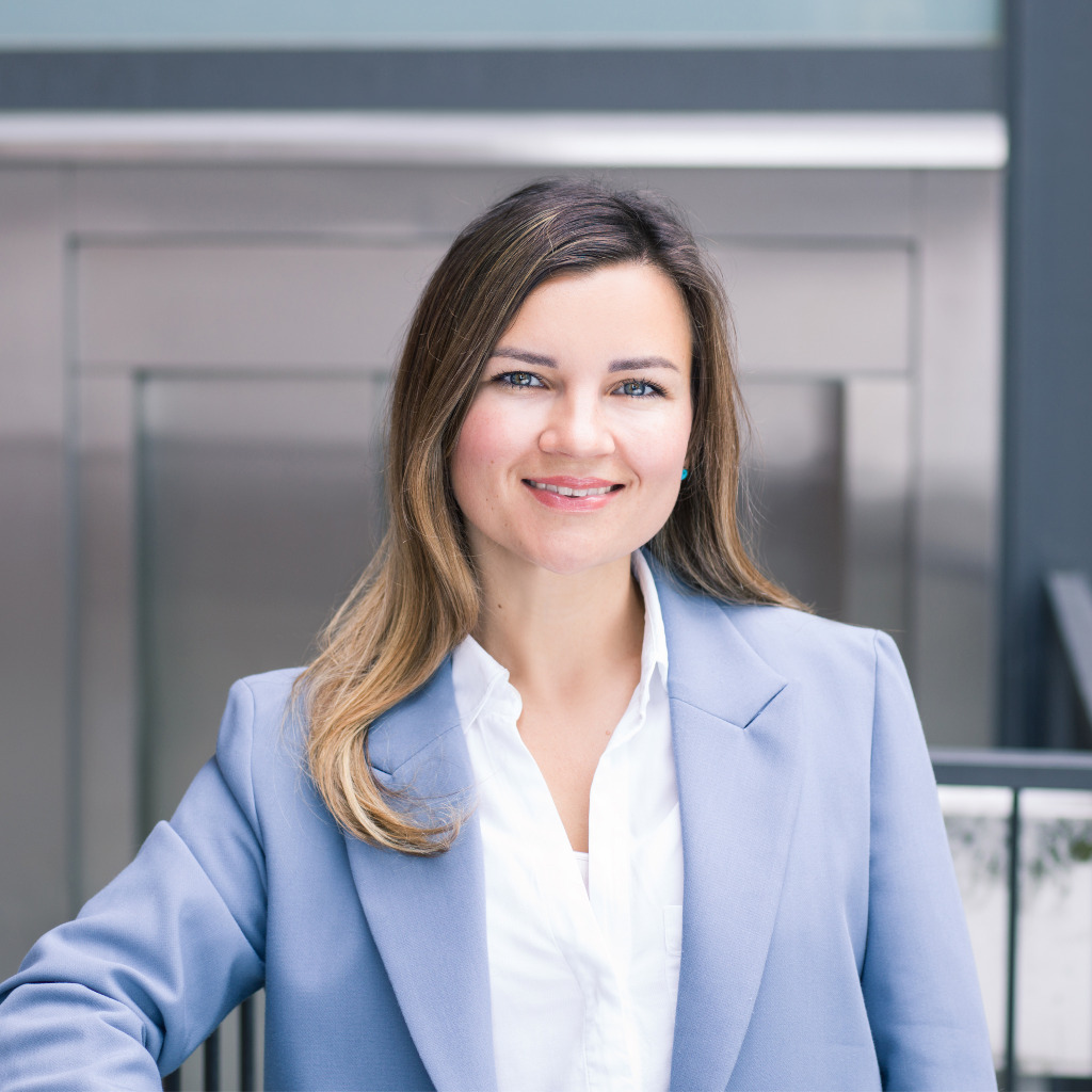 Anna Wilhelm - Finanzwesen und Controlling - DOMUS Consult ...