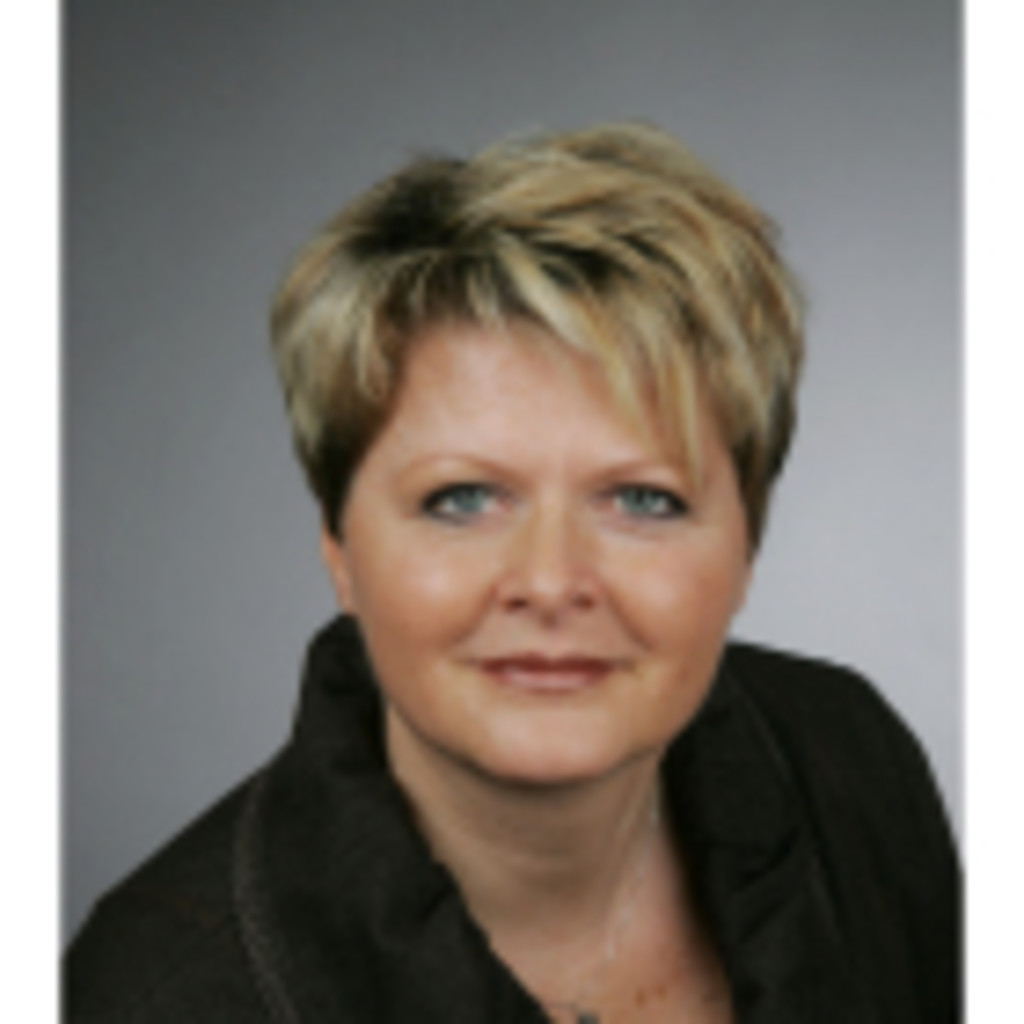 Andrea Hoff - Sachbearbeiterin Risk-Management, Support - COOP ...