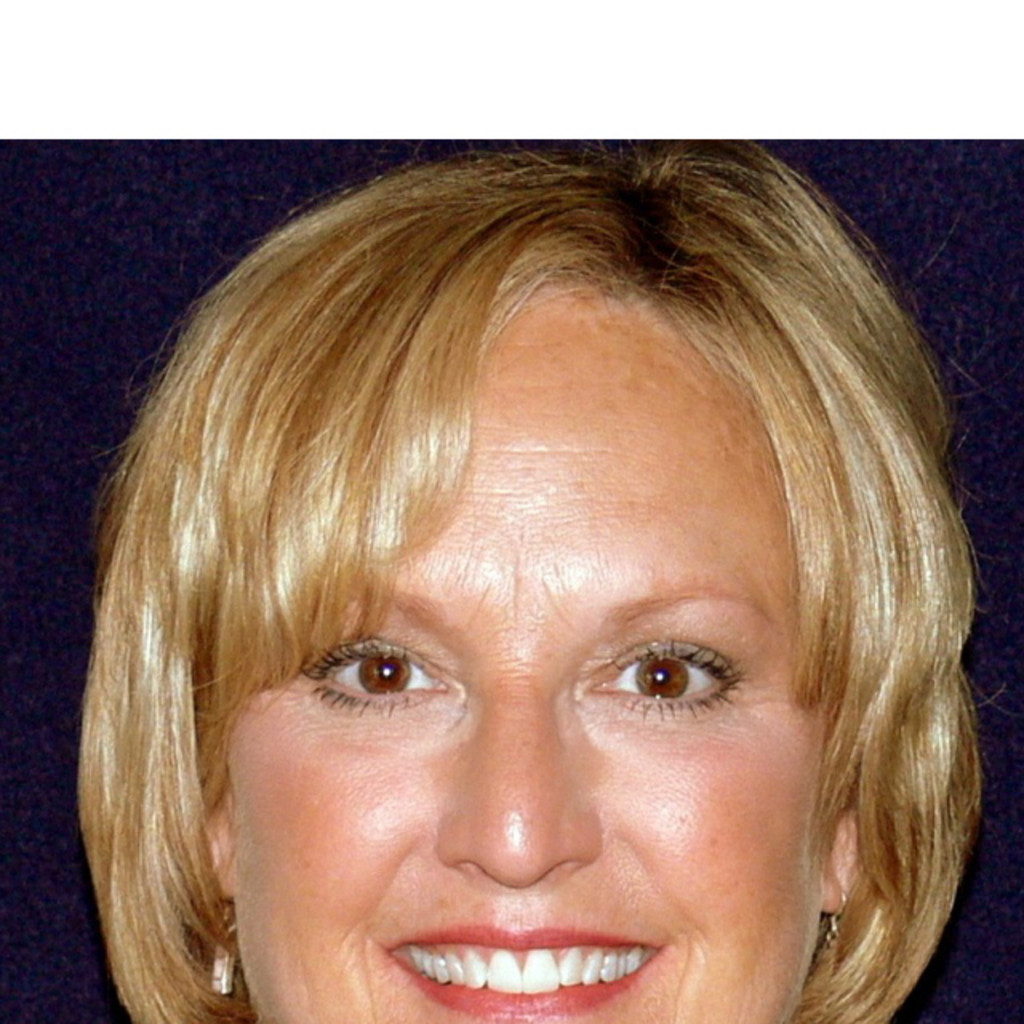 Laura Howell's Instagram, Twitter & Facebook on IDCrawl