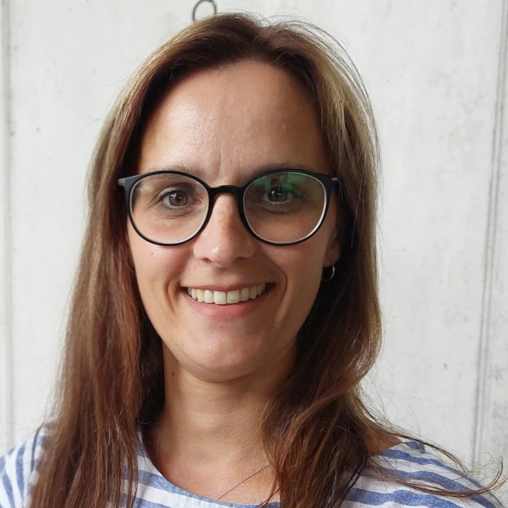 Simone Boochs - Konstrukteurin - Fahrerassistenzsysteme / Kamerasysteme ...