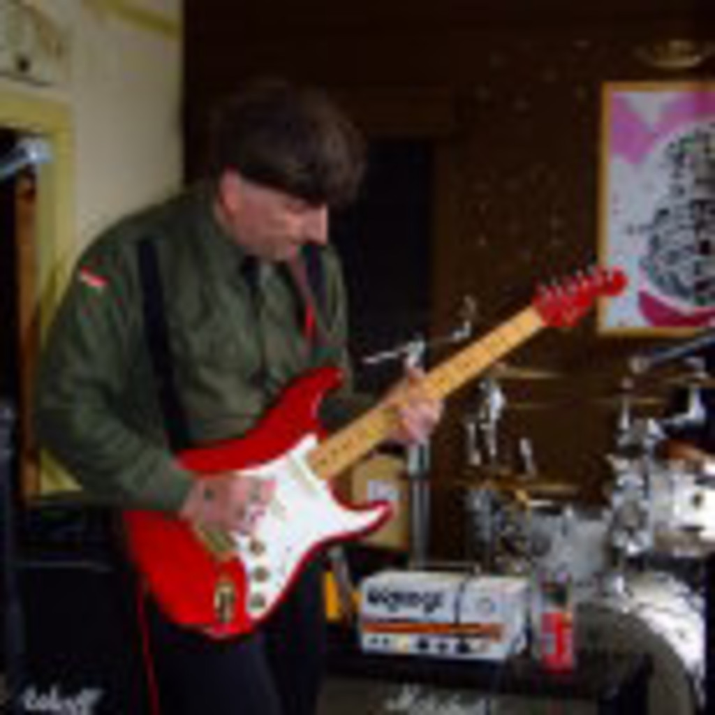 Keith Muir - Rock And Roll guitar player. - K.M. Records. | XING