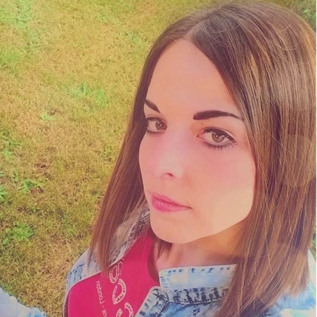 Dr. Flavia Zezza - Graphic Designer - ICT CONSULTING GROUP | XING