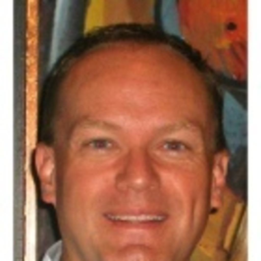 Steve Powell - CEO - The Testament Group | XING