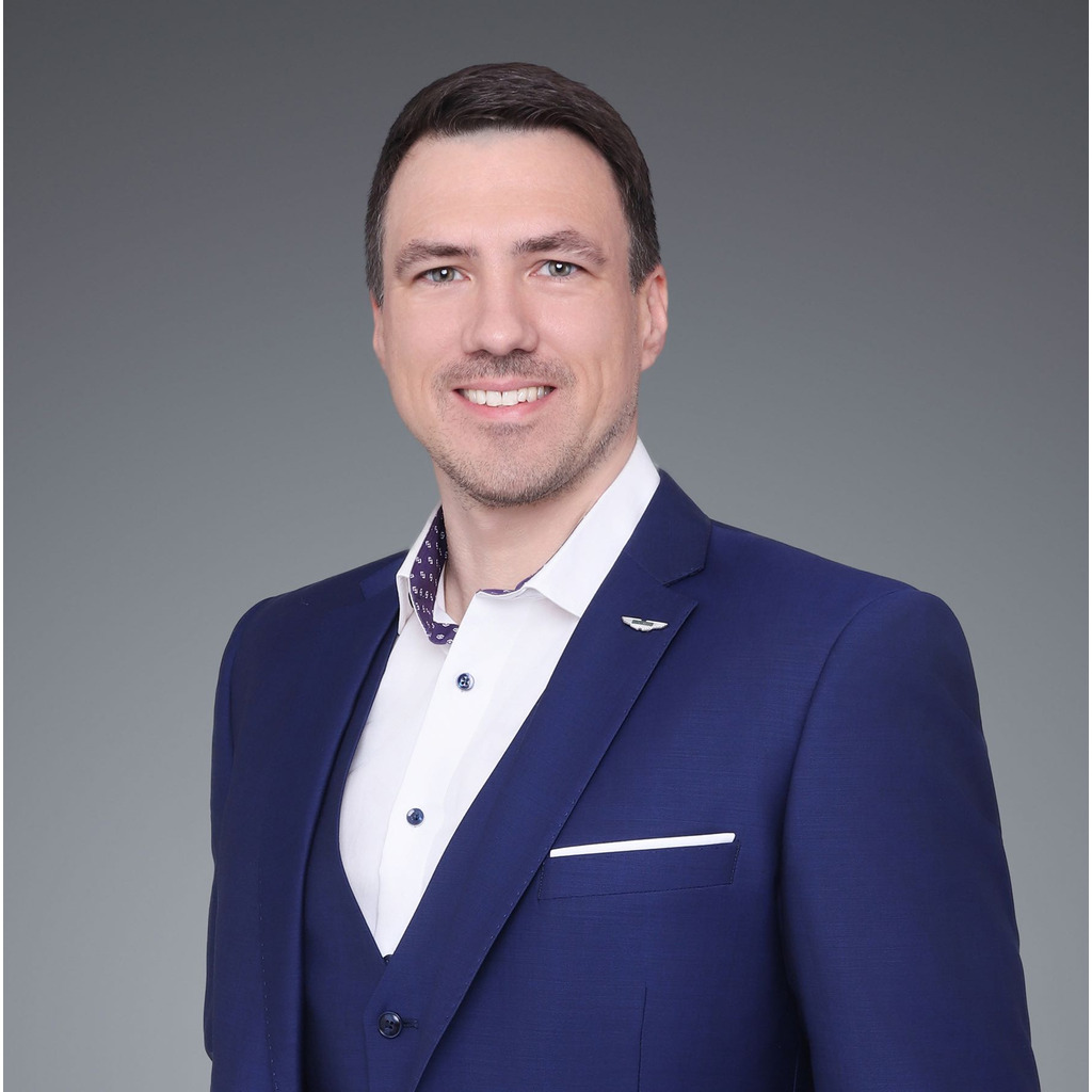 Stephan Galla - Director Marketing Communications & Dealer Marketing ...