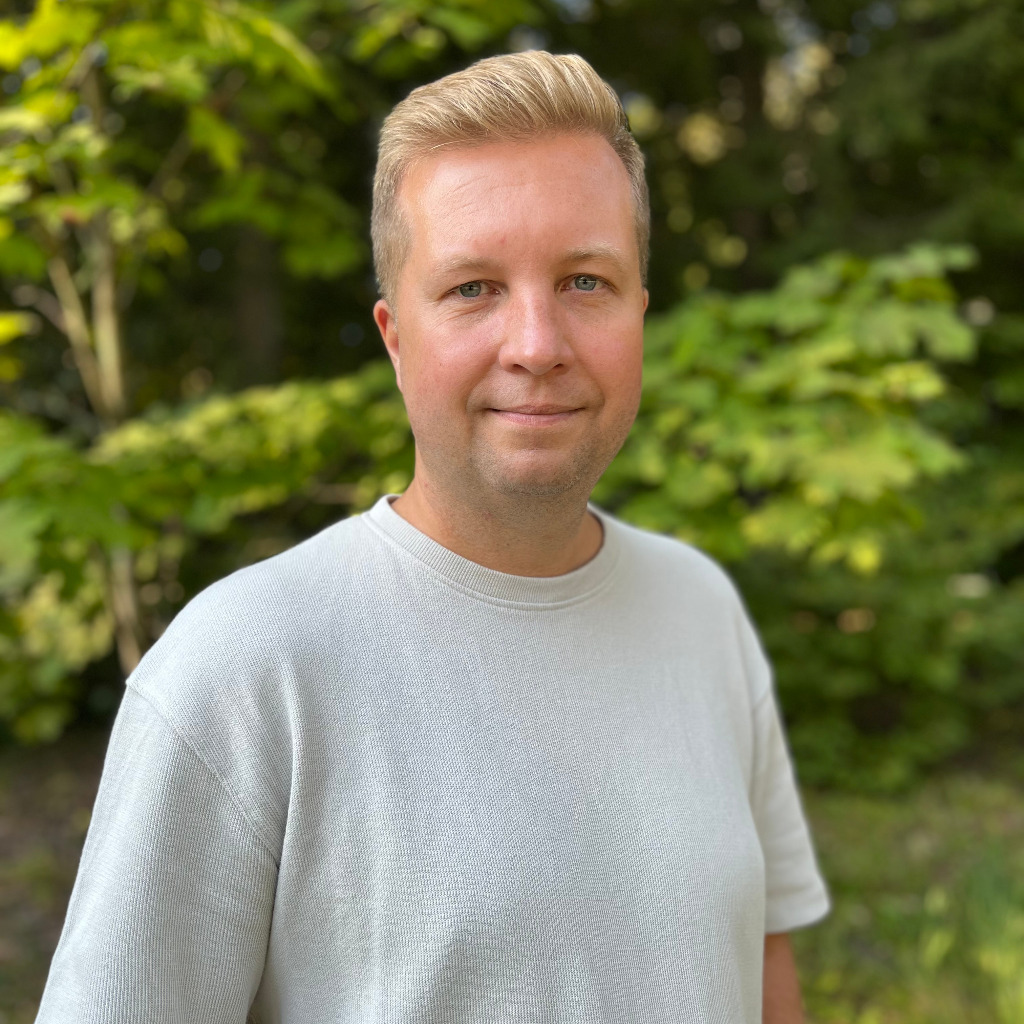 Oleg Bugaev - Head of security department analytical group - Acron PJSC ...