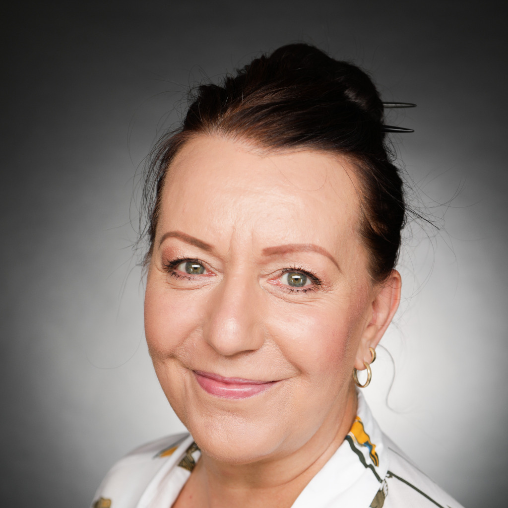 Patricia Rosendahl - Projekt Assistant - GeoSea (DEME Group) | XING