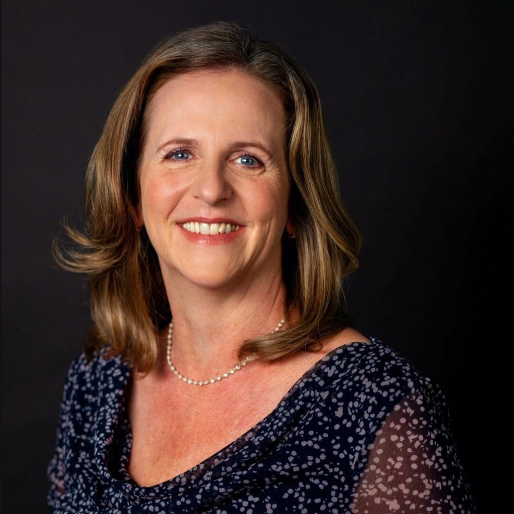 Claudia Ellen Eckert - Sales - DWS Group | XING