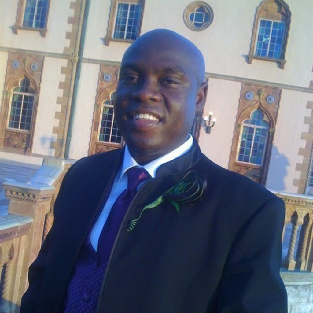 Dr. Azeez Abiodun MD - Physician - Holy Cross Health | XING