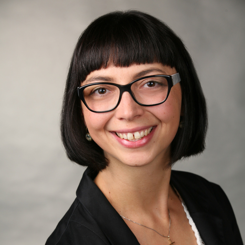 Tina Lehr - Krankenschwester Innere Abteilung 6 Jahre, ab 2008 ...