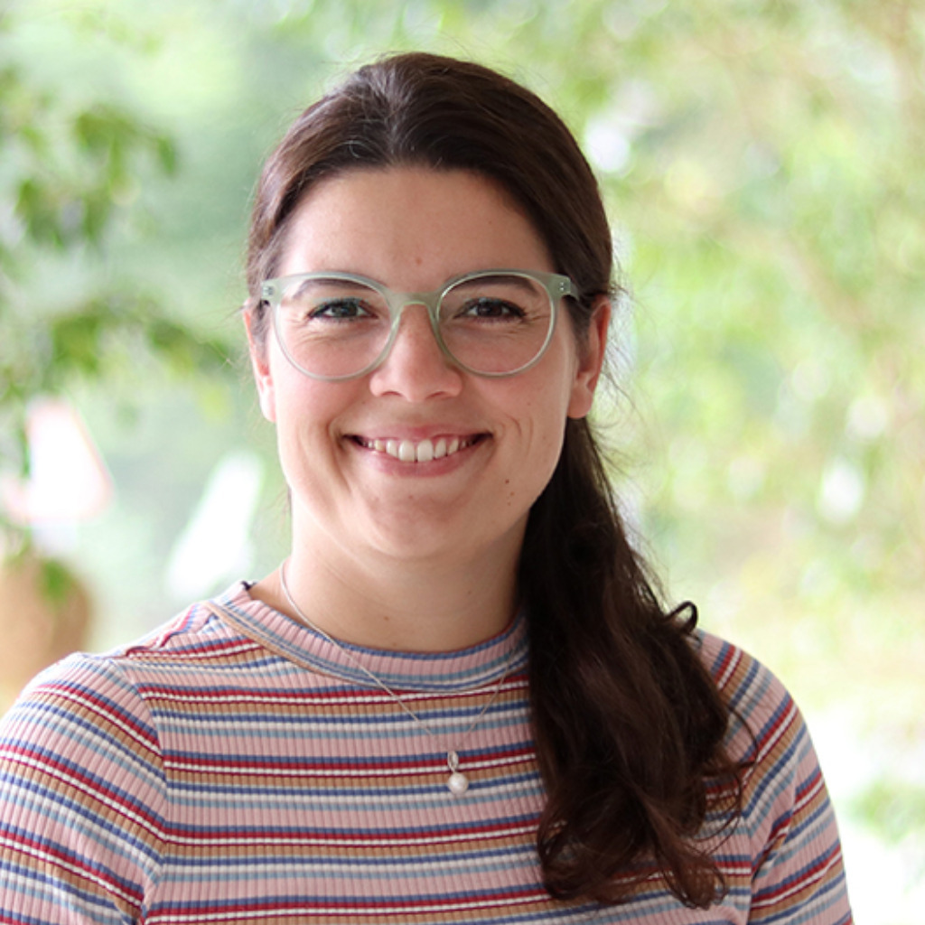 Nina Wolff's Instagram, Twitter & Facebook on IDCrawl