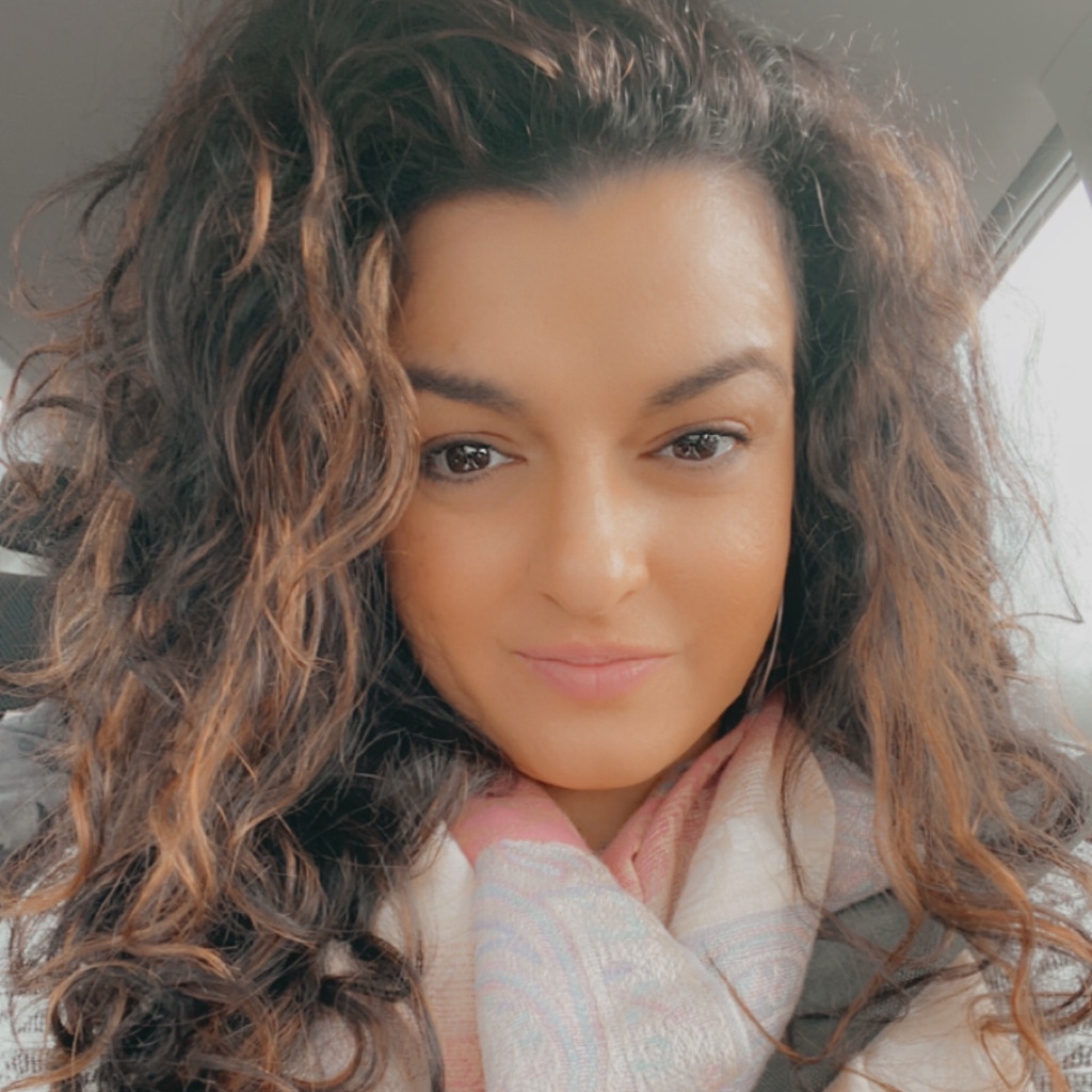 Bianca Martinez - Filialleiterin - Fachhandel Geschenke Life & living ...