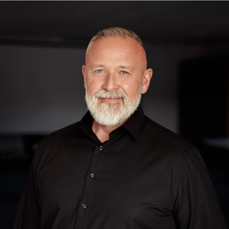 Frank Hollstein - Projektleitung / Qualitätssicherung - Riel GmbH & Co ...