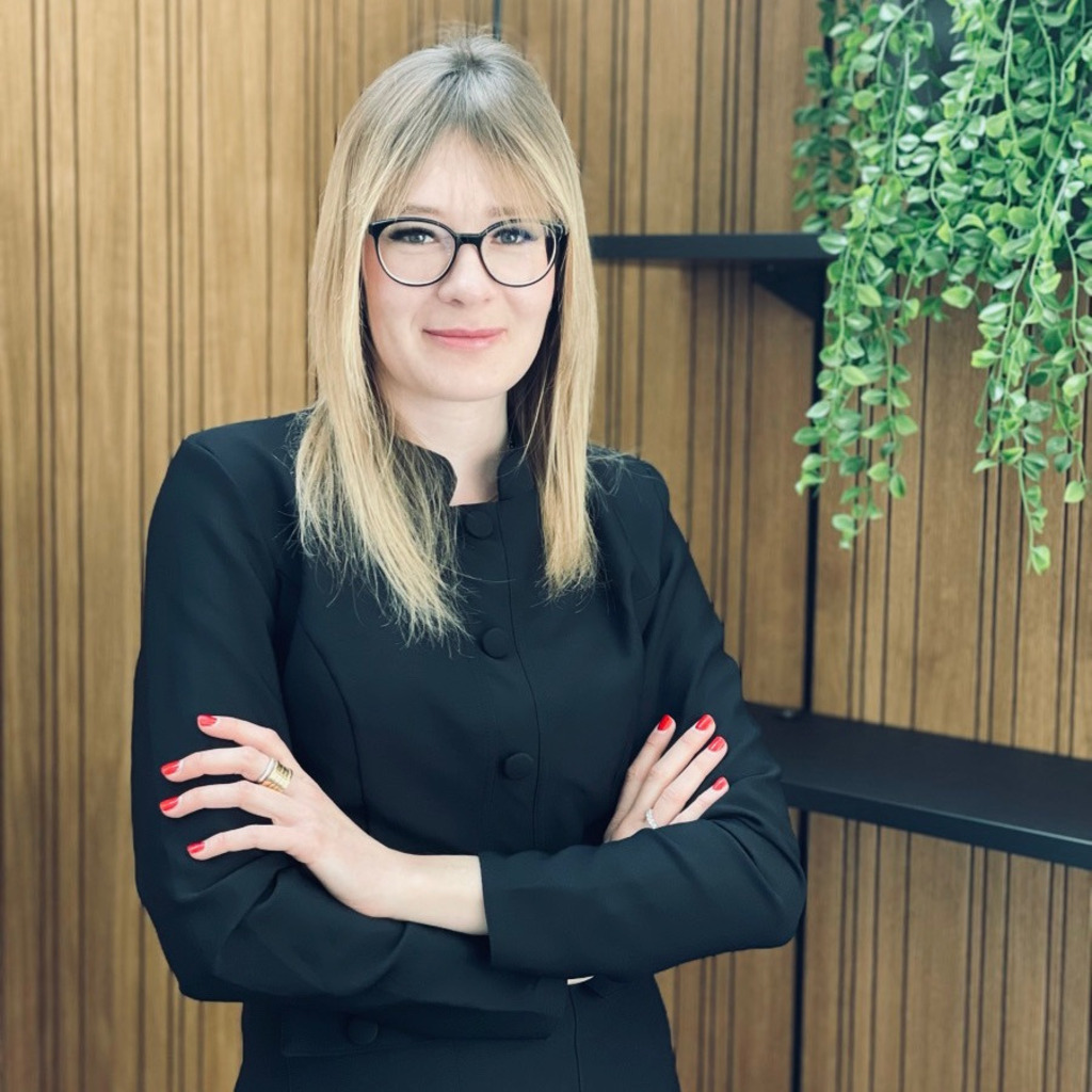 Jennifer Schulz - Qualitätsmanager - Allianz Technology SE | XING