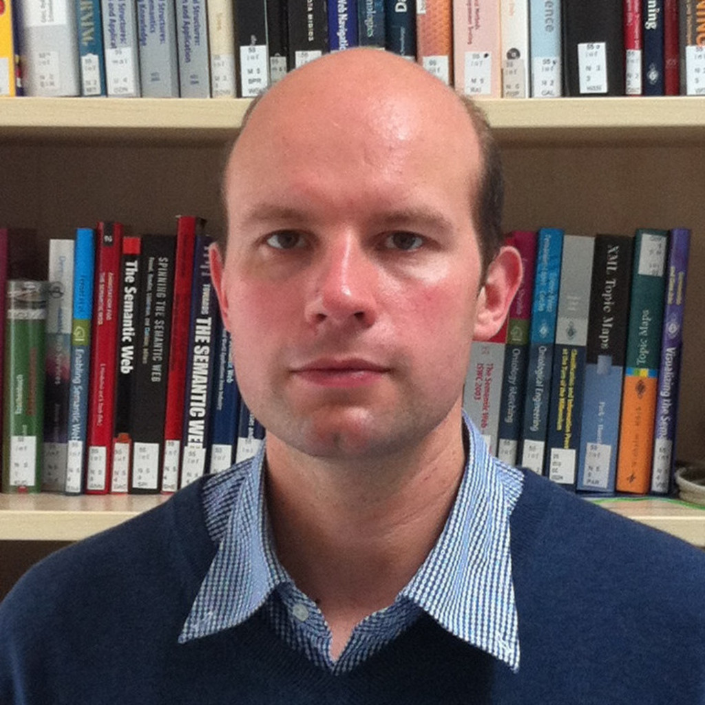 Dr. Christoph Scholz - Group Leader - Fraunhofer IEE | XING