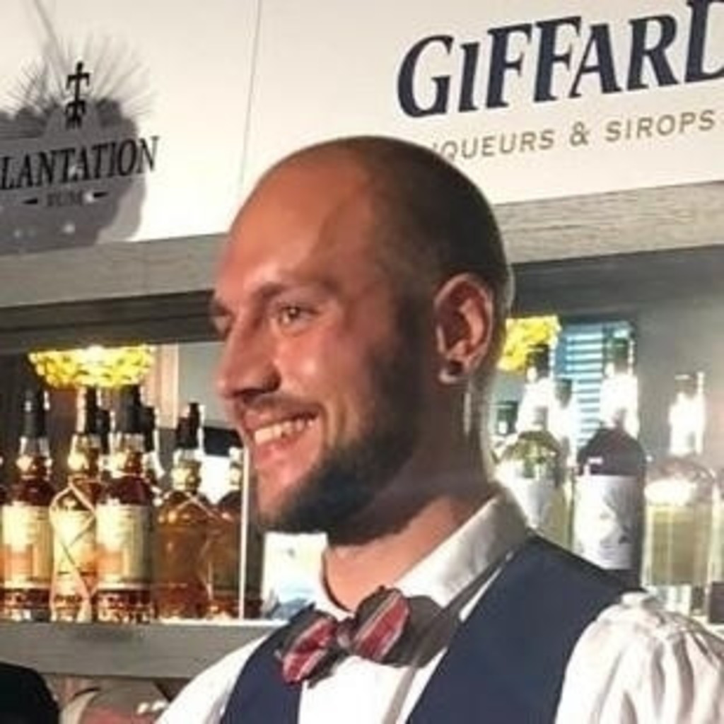 Marc Hermann - Inhaber Bar Dr. Pfeiffer - The Greater Good GmbH | XING