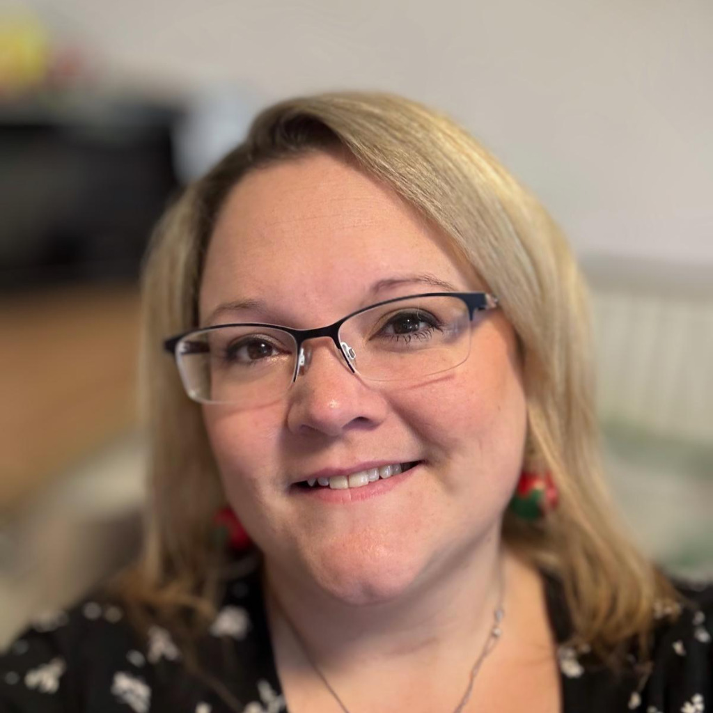 Elisabeth Grochowski - Fachtherapeut Wunde ICW im Außendienst - Urs ...