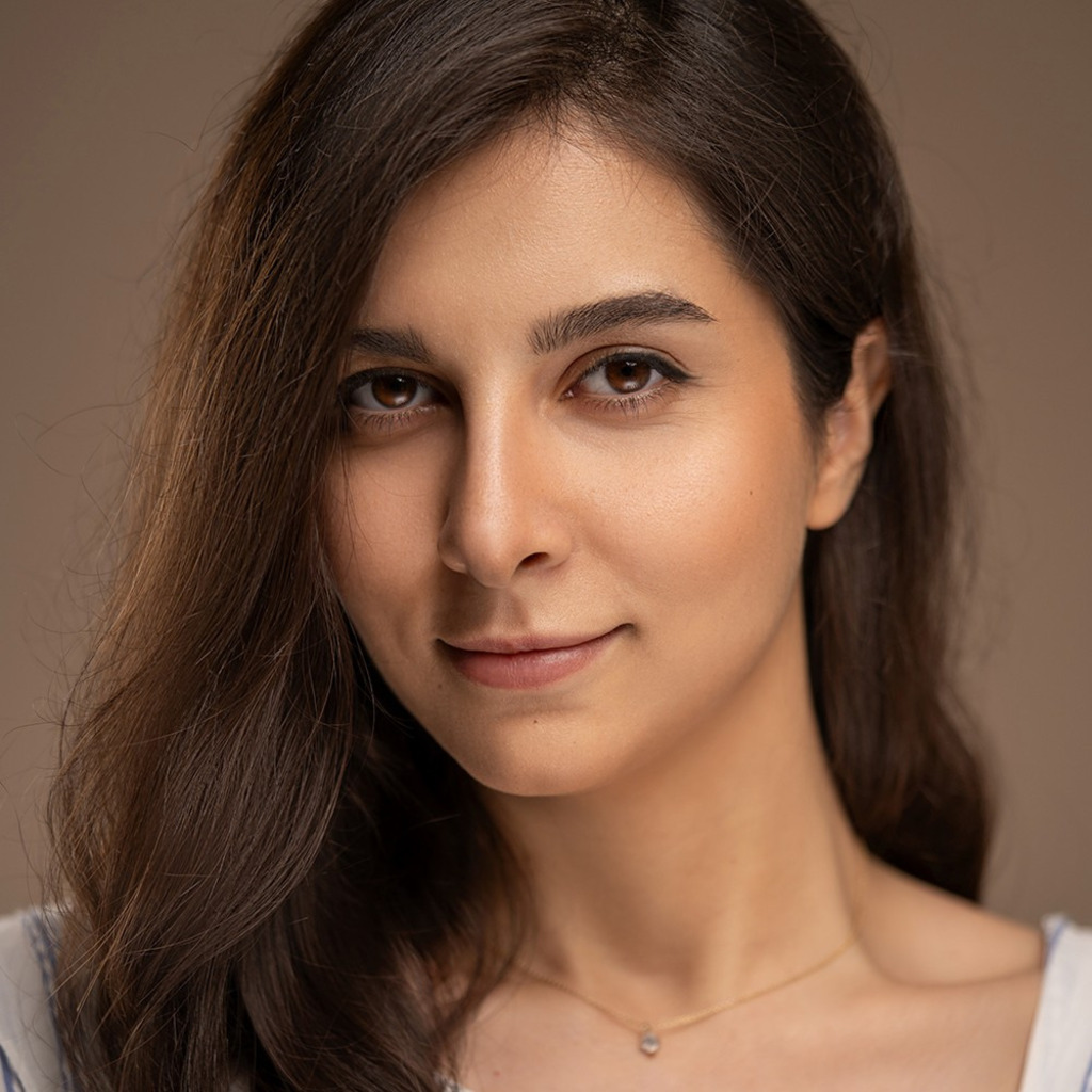 Pegah Mohamadi: Ausbildung und Berufserfahrung | XING