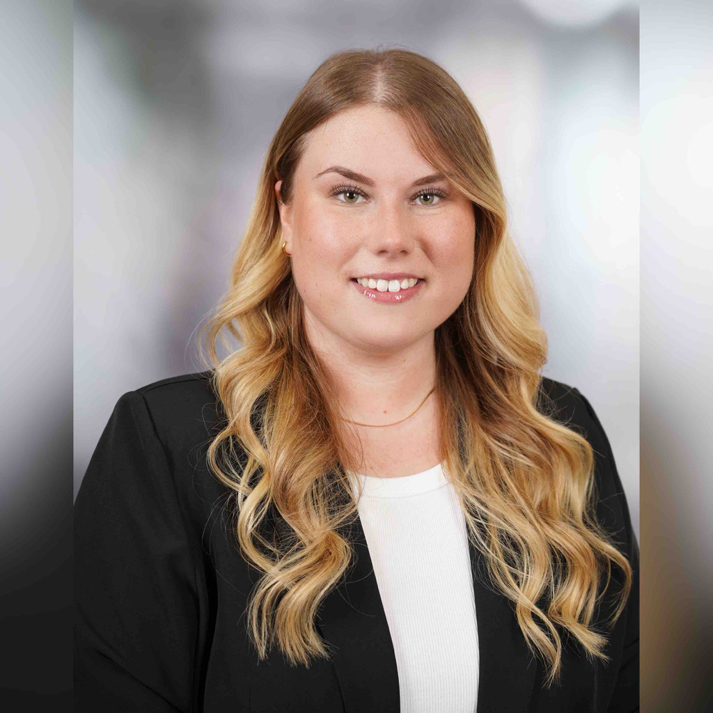 Louisa Vogler - Betriebswirtschaftslehre - Fachhochschule Südwestfalen | XING