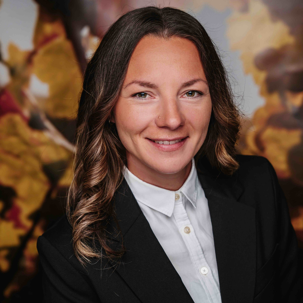 Jennifer Draeger - Department Manager - H & M Hennes & Mauritz B.V ...