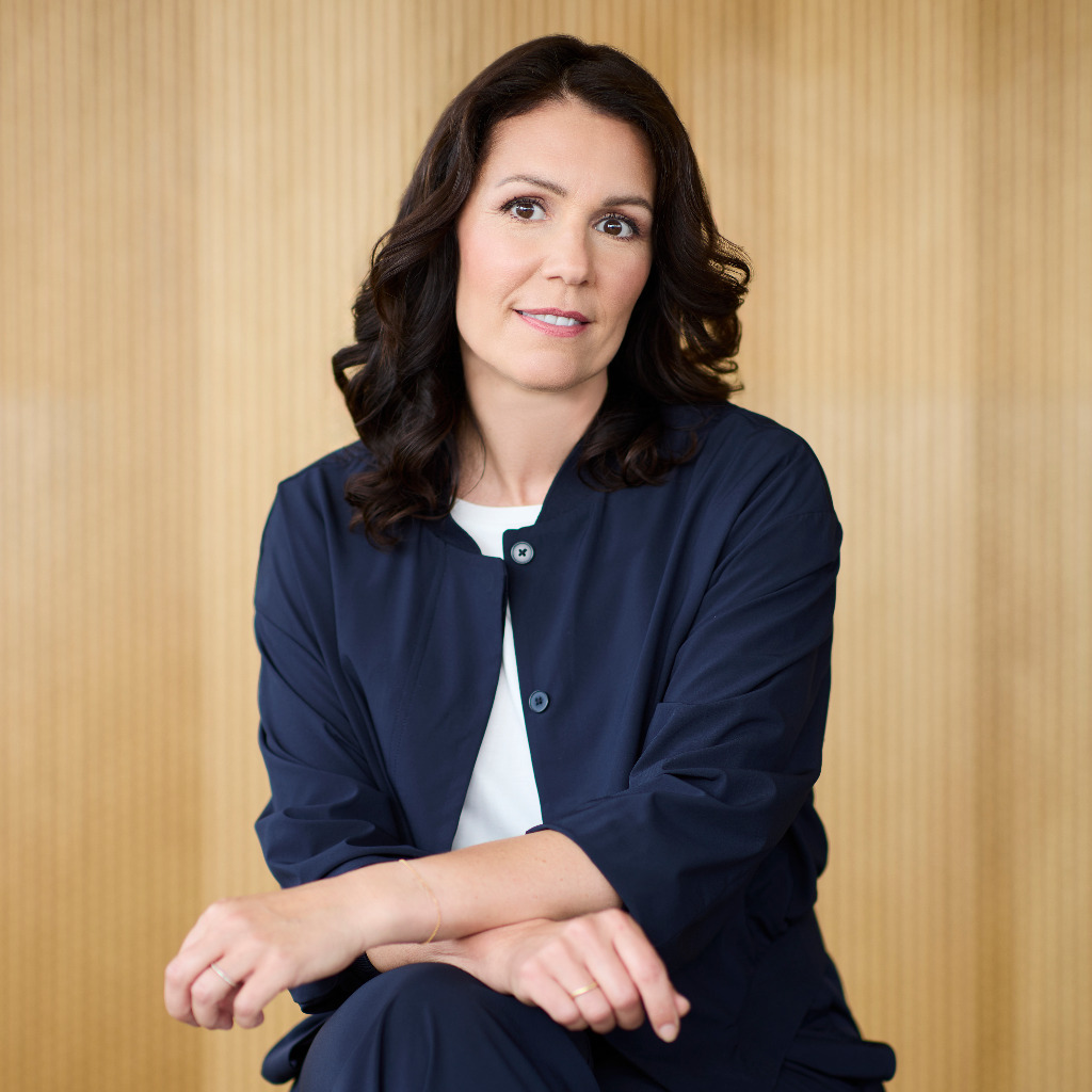 Stefanie Villa's Instagram, Twitter & Facebook on IDCrawl