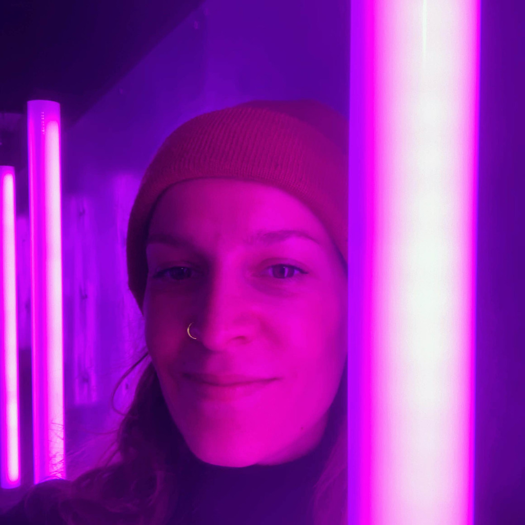 Anne Walde - Freelance Senior Copywriter / Creative Concept - www ...