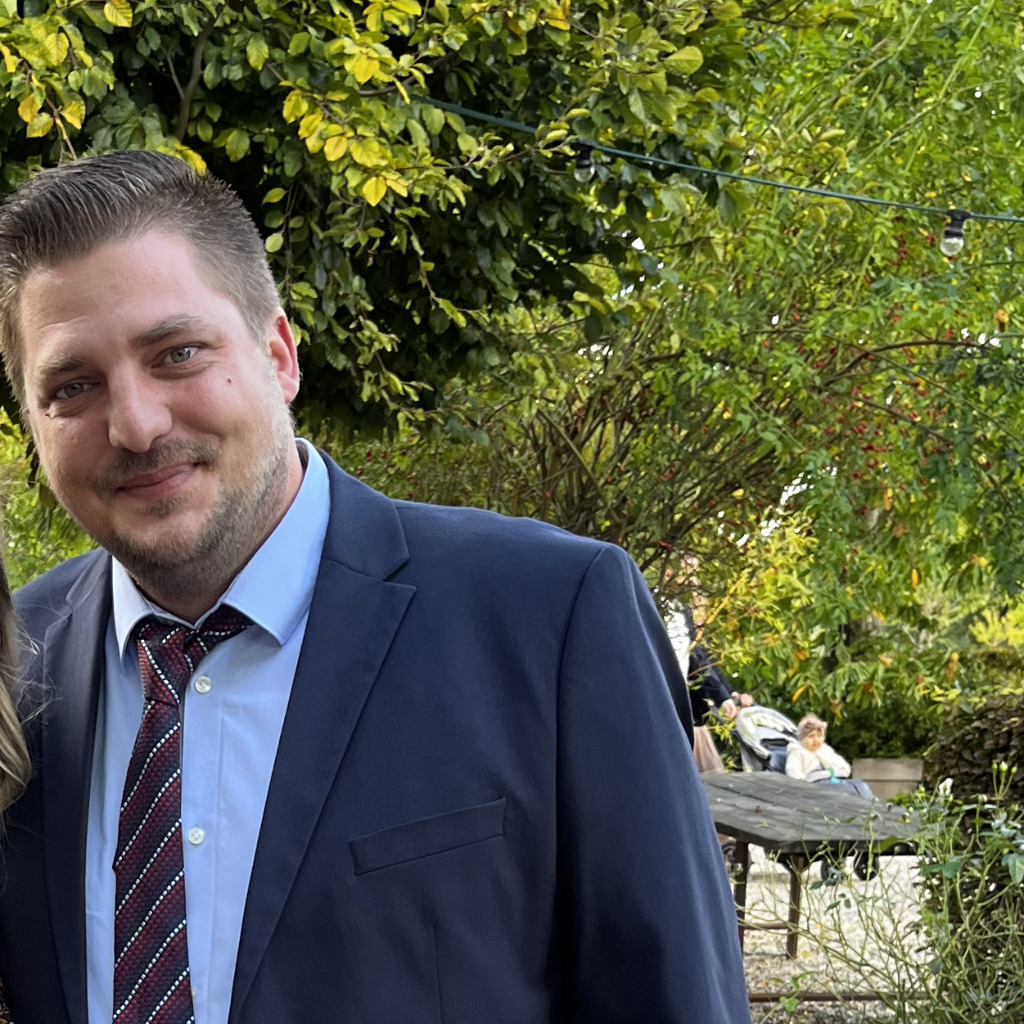 Patrick Weger - Geschäftsführer - Putzmunter Gebäudeservice UG (haftungsbeschränkt) | XING