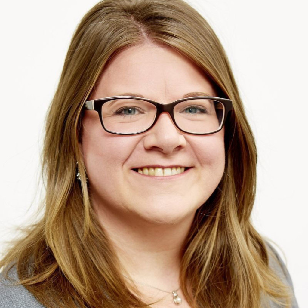 Julia Buck - Office Manager / Compliance Administrator - Alpha Trains ...