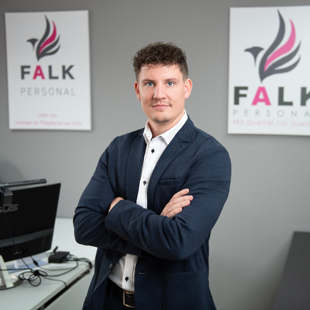 Lukas Falk - Geschäftsführer - FALK Personal GmbH & Co KG | XING