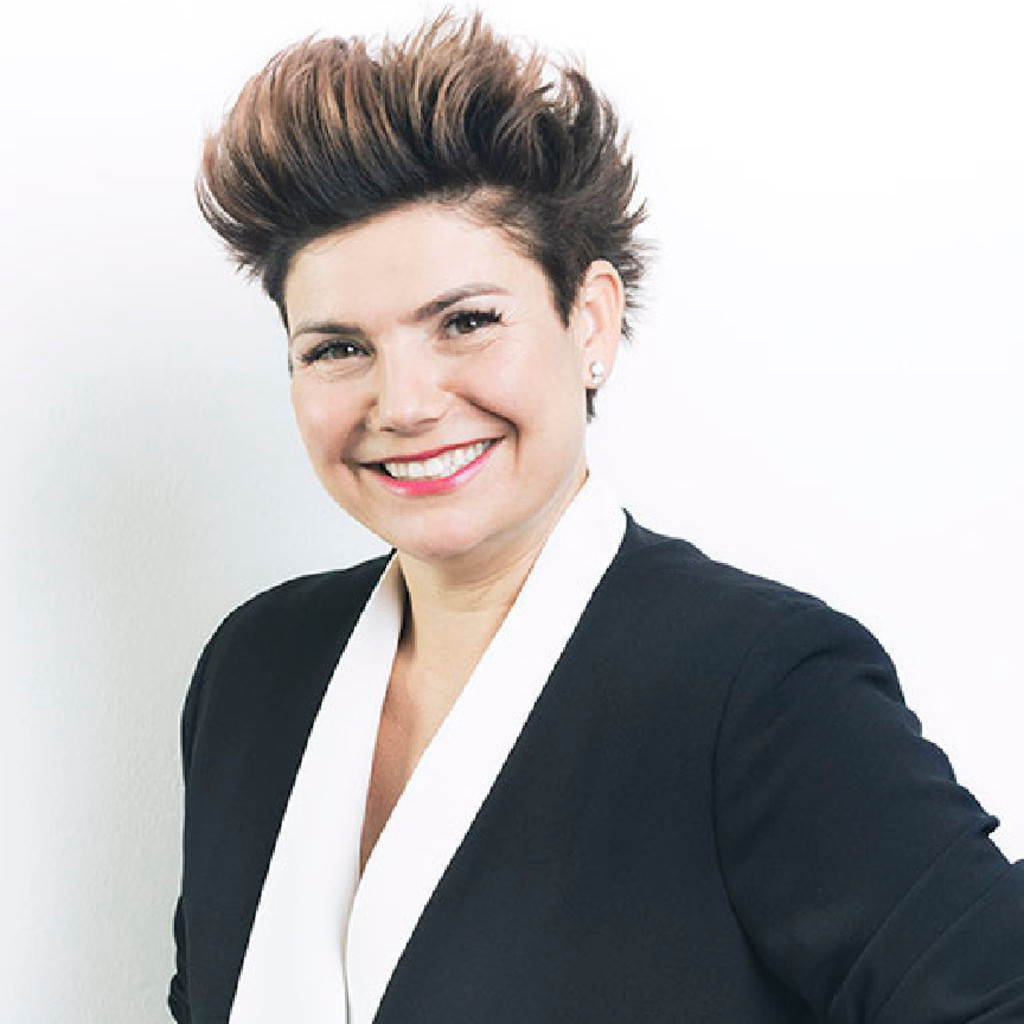 Mag. Elisabeth Frank - Multichannel Sales Director, ppa - IP Österreich ...