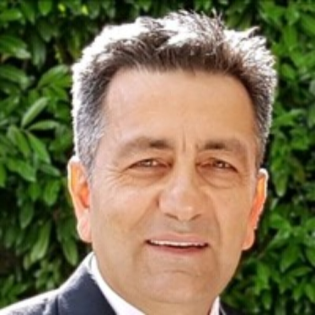 Dr. Farzad Parsaie - CEO & Founder - SAND MicroSystems GmbH | XING