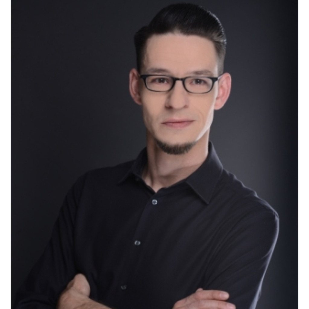 Jens Hesser - Content Manager & Customer Support - Designscape Creative ...