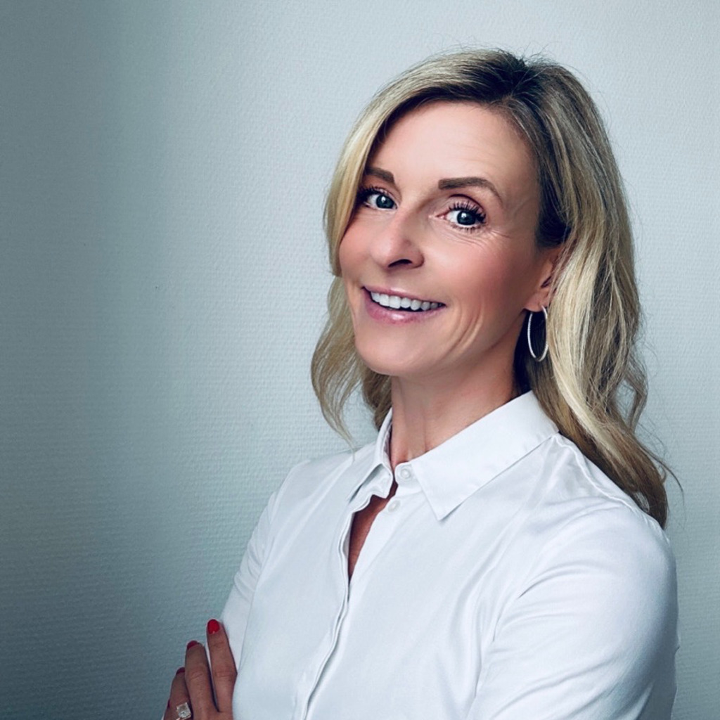 Christina Hilger - Assistentin der Vertriebsleitung - Auktion & Markt ...