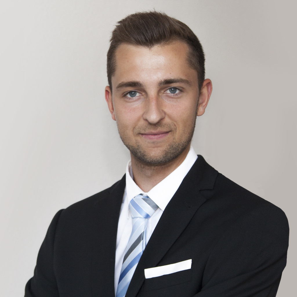 Timo Schmidt - Business Management - Julius-Maximilians-Universität ...