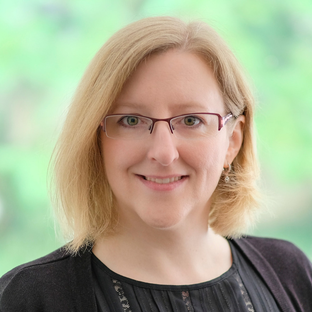 Martina Buschmann - Geschäftsführerin - Rohrleitungsbauverband e. V. | XING