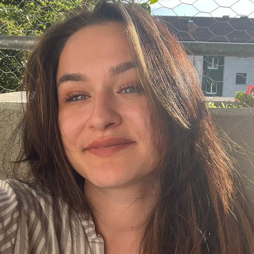 Jessica Brunner - Leiterin Finanzen & HR - Inputech AG | Digital ...