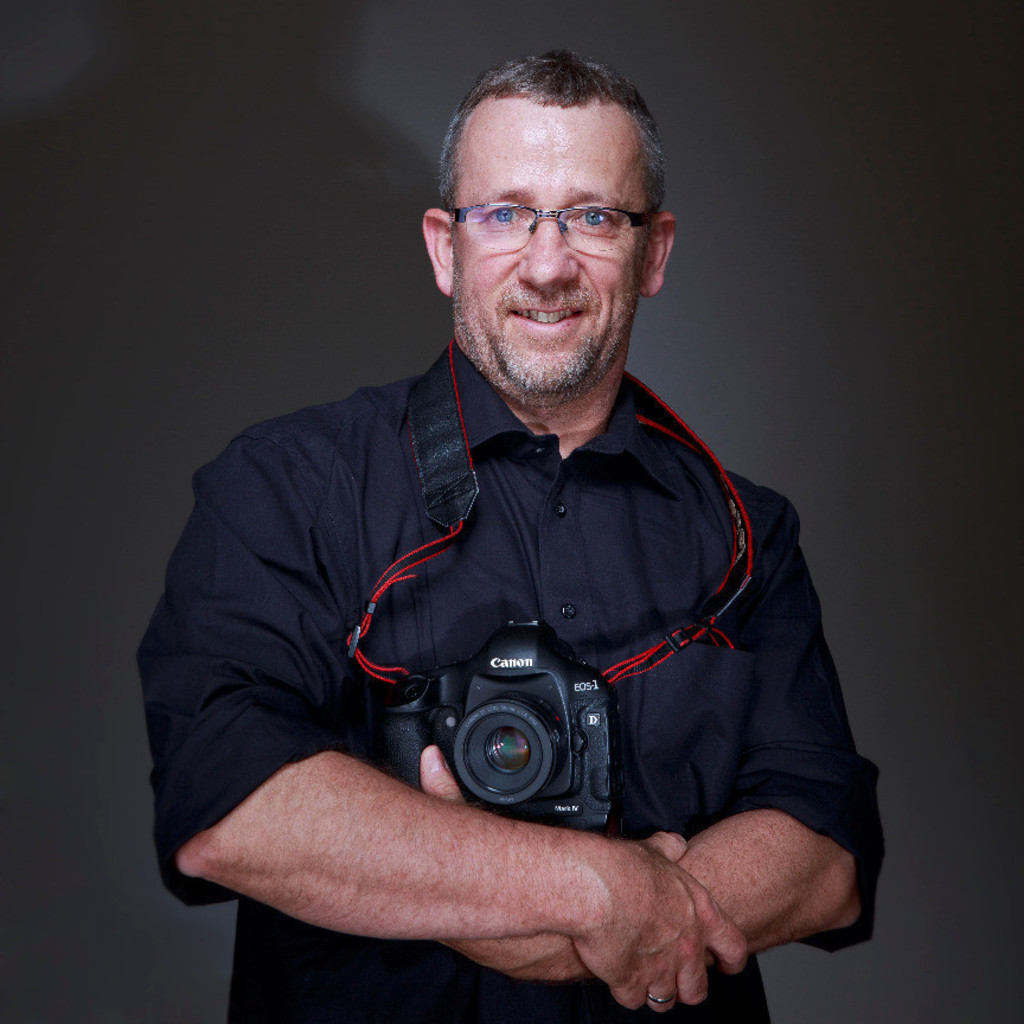 Matthias Nechi - Fotograf - Matthias Nechi Augenblicke Fotografie | XING